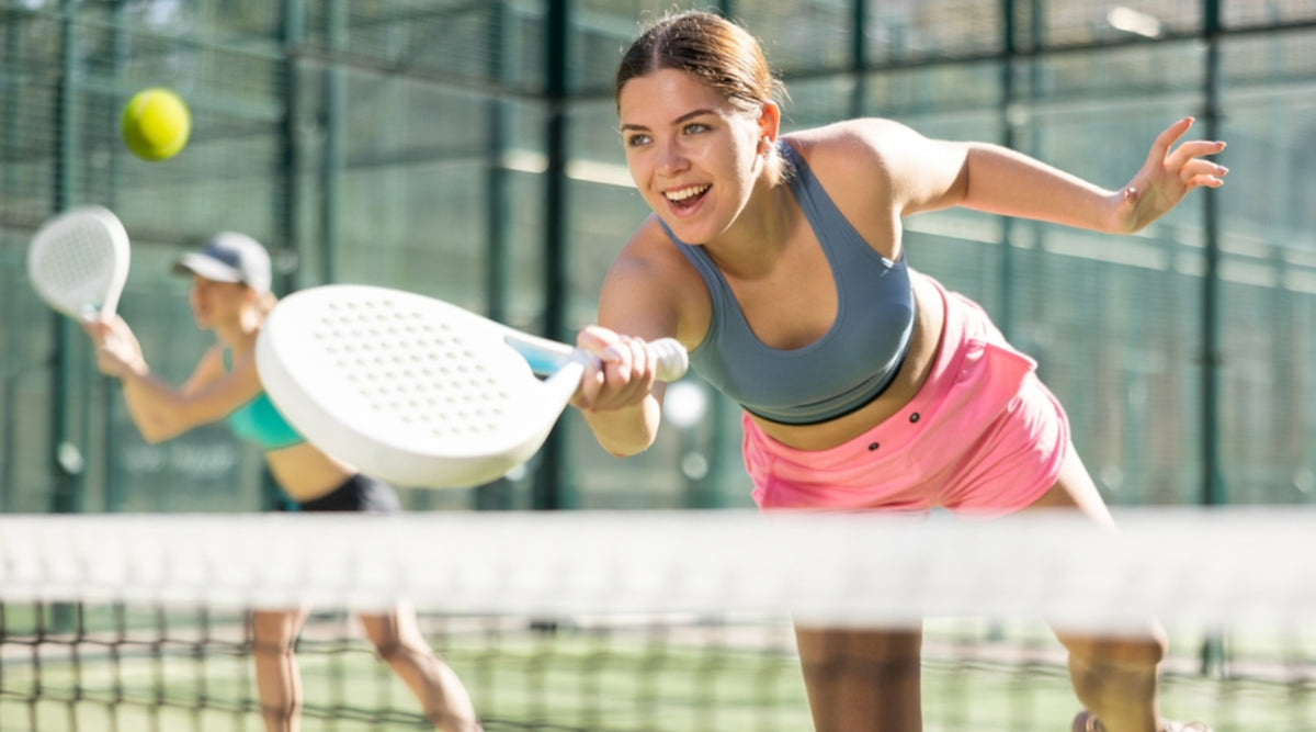 Mastering Padel: Essential Tips and Tactics for Beginners – Sweatband